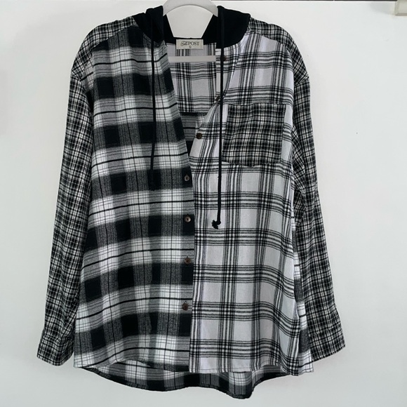 The Post | Tops | The Post Brand Megan Plaid Flannel Hoodie In Black ...